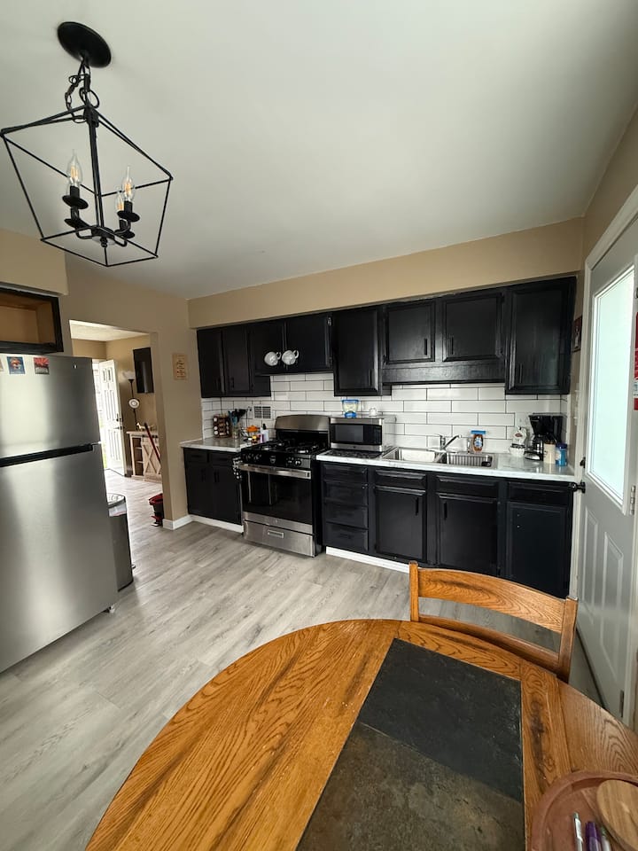 Cozy Home Close To Downtown And Spi! - Springfield, IL
