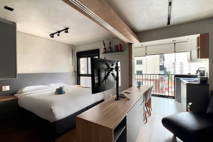 Studio Aconchegante Com Ar + Vaga Em Pinheiros - Brasil