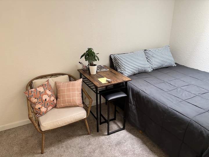 Medusas Den - United States