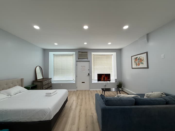 World Cup! Cozy Studio Near Nyc - East Tremont - Bronx NY