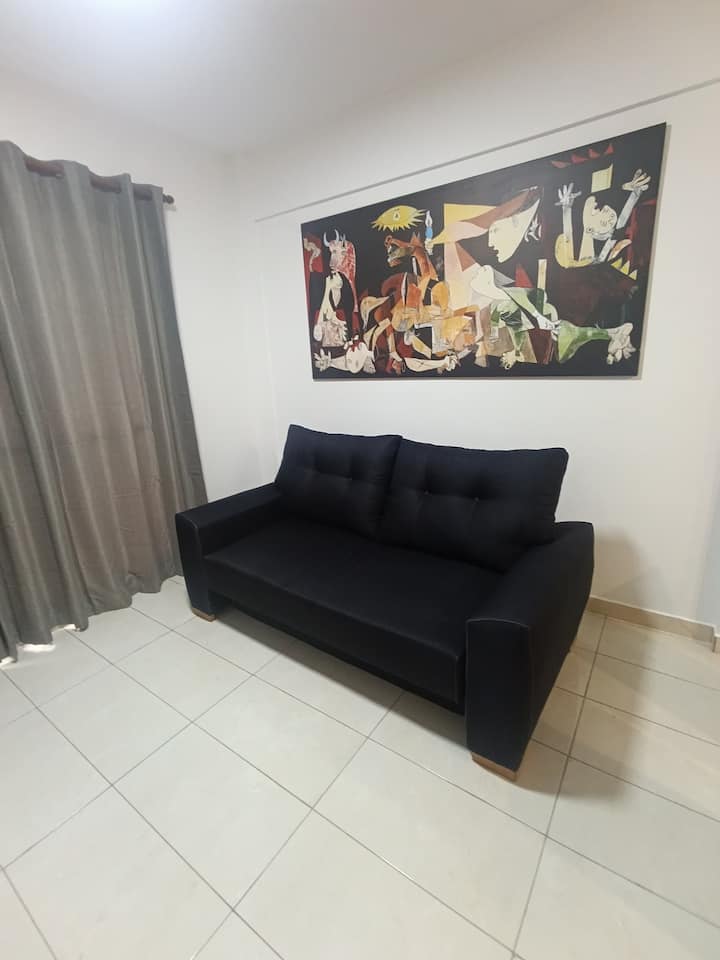 "Gernika" En El Corazón De Barrio Martin - Rosario