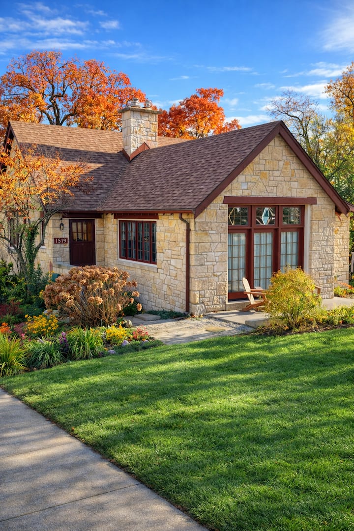 Charming Historic Cottage On Green Berry - Jefferson City, MO