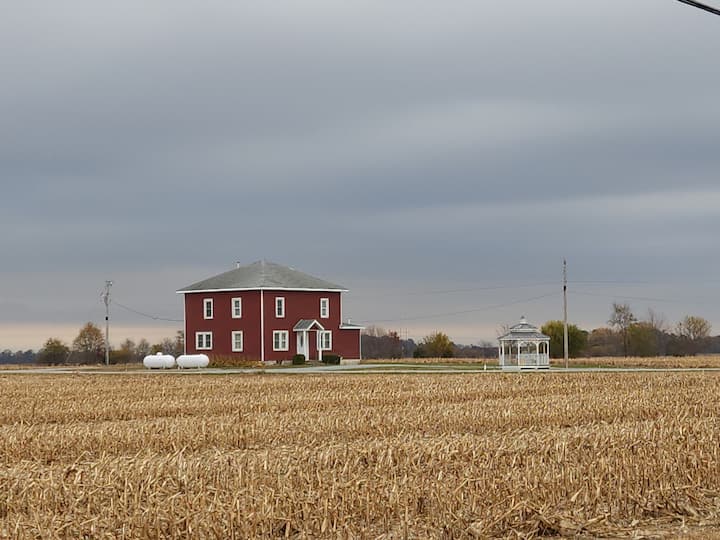 Back Home On The Farm - Miami State Recreation Area, Peru