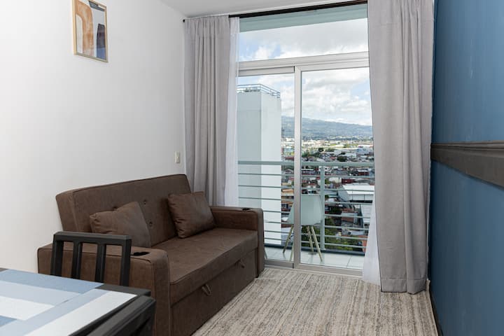 Penthouse Overlooking Downtown. - San José