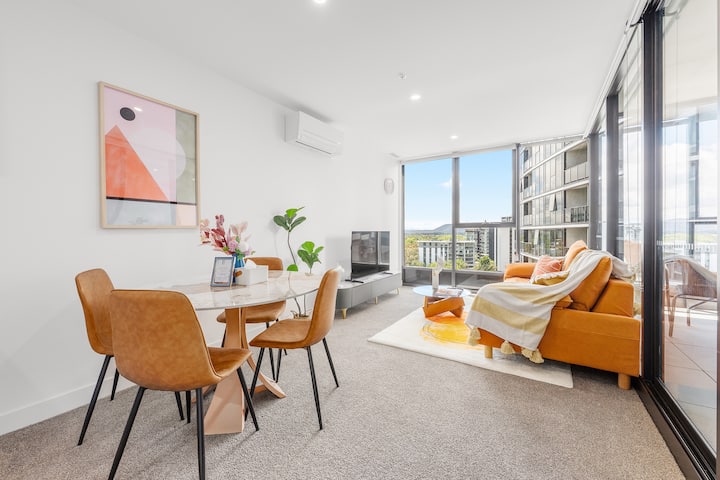 @Woden Haven Near Hospital | Gym, Pool & Parking - Canberra