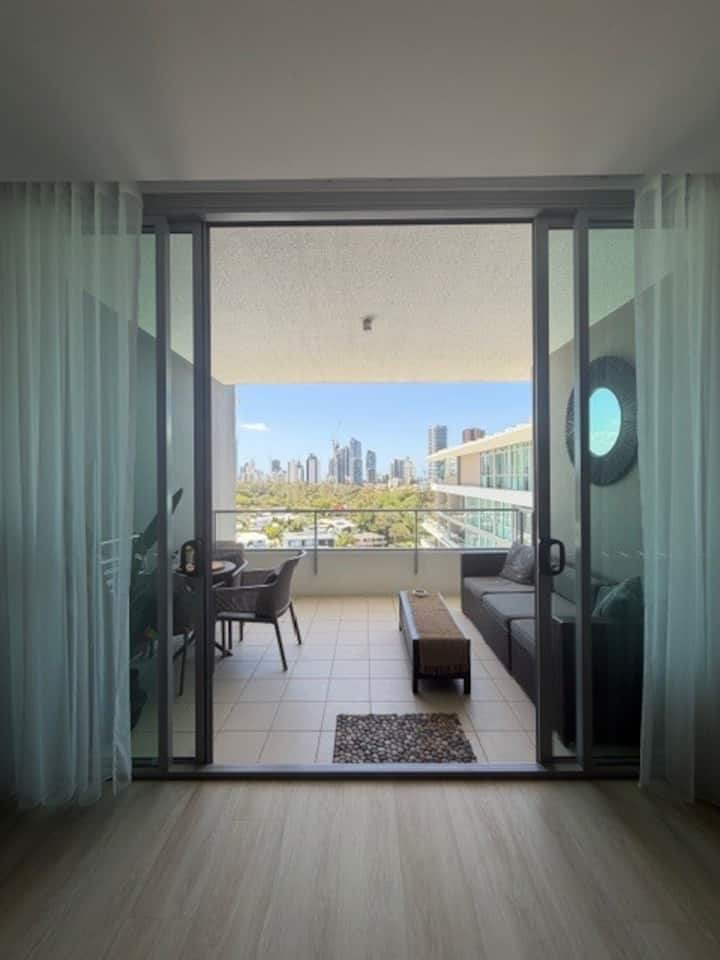 Renovated 1-bedroom Retreat In Broadbeach - Gold Coast