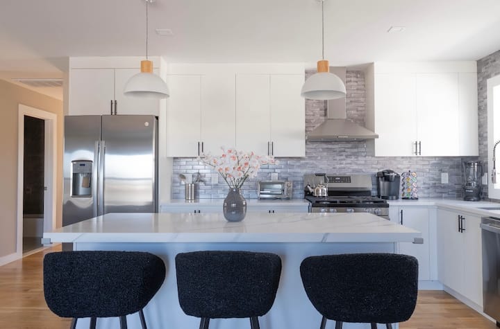 Lujo & Elegancia 3br / 2ba Apt | Aeropuerto - Elizabeth, NJ