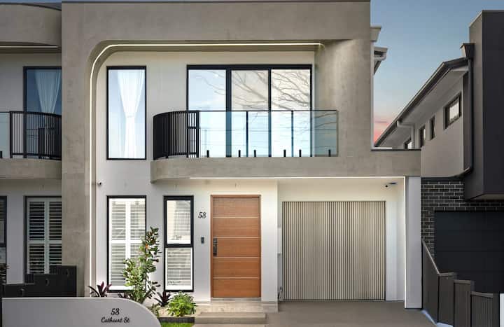 Luxury Home In The Area - Liverpool