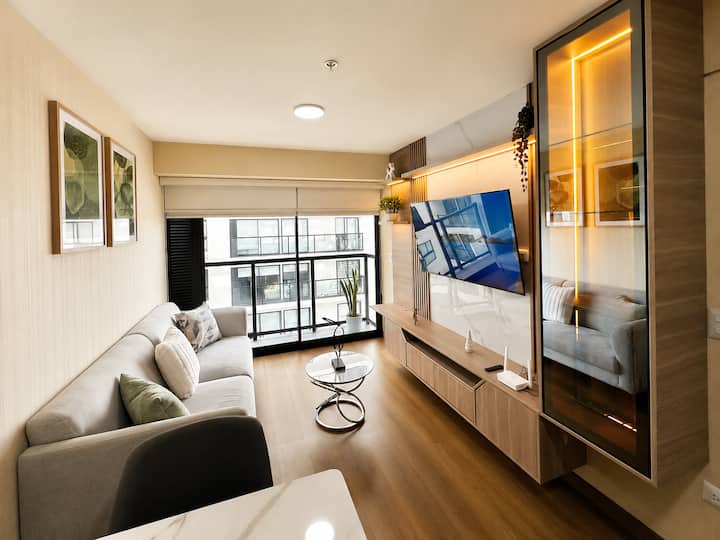 Luxury 3br Skyview Floor 28 - Peru
