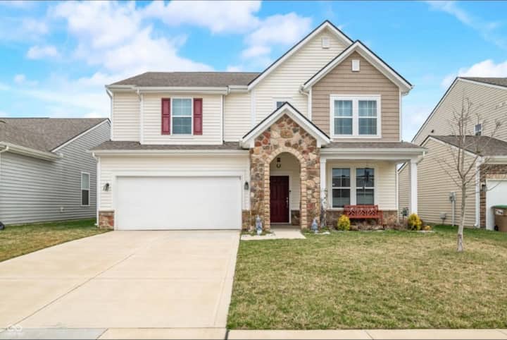 Syfy House - Columbus, IN