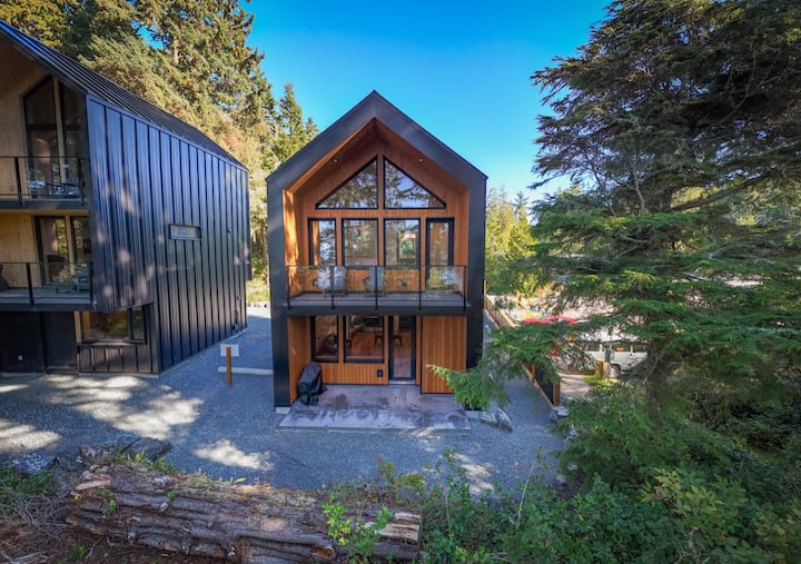 Ocean Pearl - Ucluelet