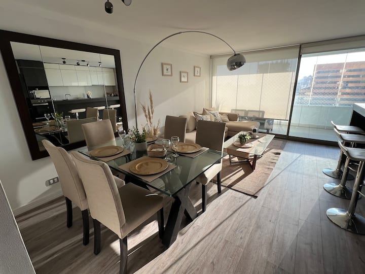 Cómodo Y Hermoso Departamento, Excelente Ubicación - Vitacura