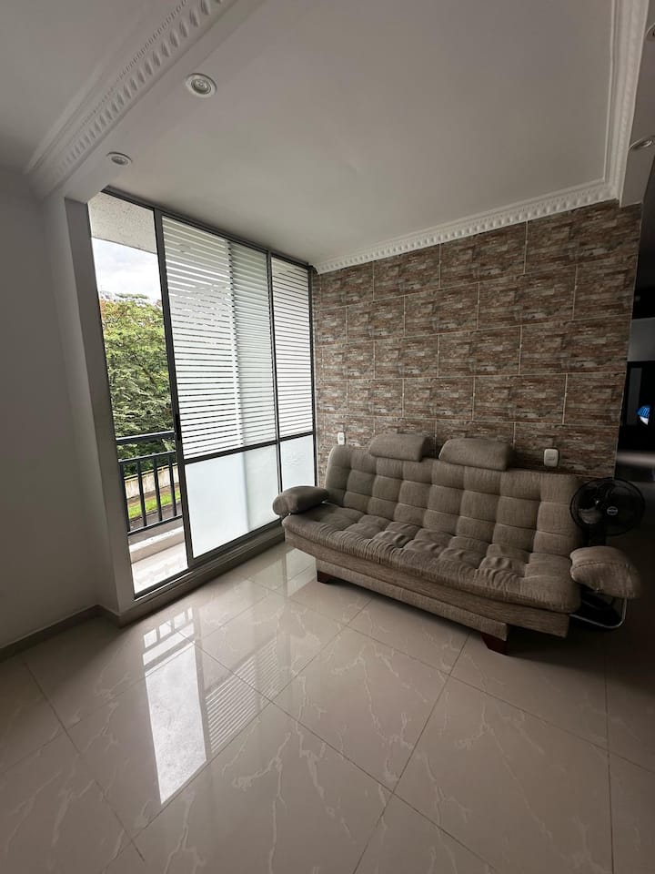 3 Habitaciones Cerca De Todo + Piscina En V/cio - Villavicencio