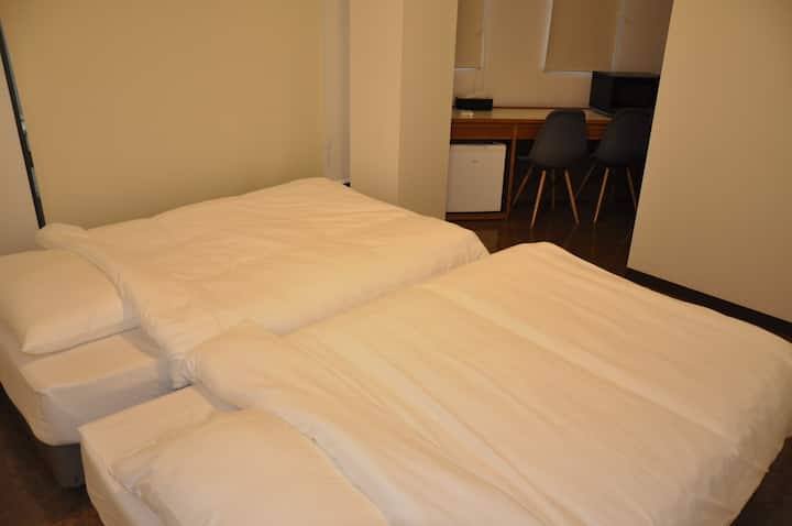 Koza中心地・徒歩1分 / シンプルモダン・快適ステイ/【Goosestay 304】 - Okinawa, Japan