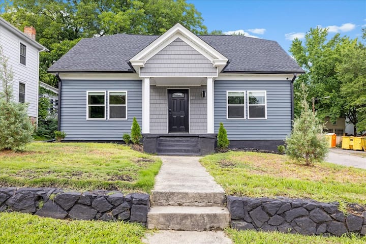 Family-friendly Getaway | Big Space For 10 Guests - Durham, NC