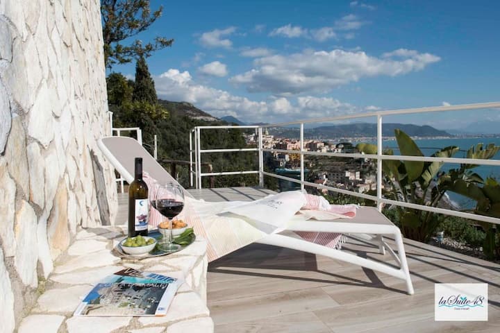 Private Terrace Sea View Parking - La Suite 48 - Vietri sul Mare