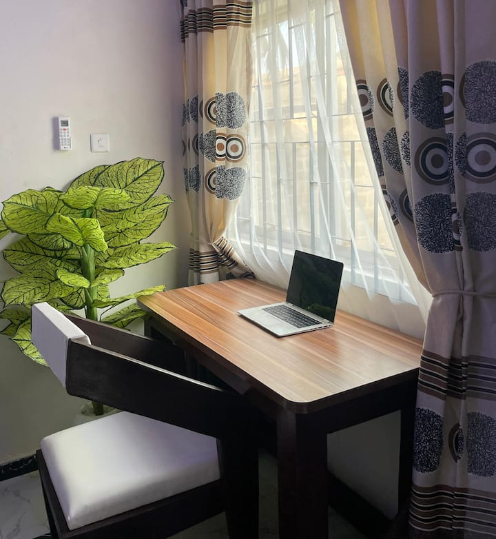 The Grace Villa: Stylish Apt, With Bath & Kitchen - Nigeria