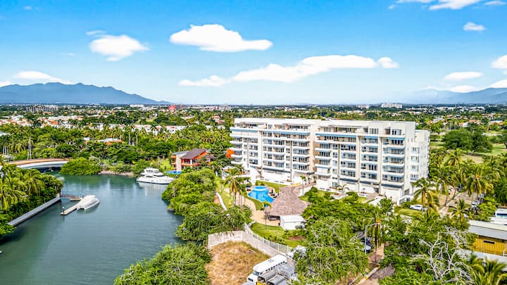 ~Sunny ~Apartment • Relax Steps From The Sand - Mexico