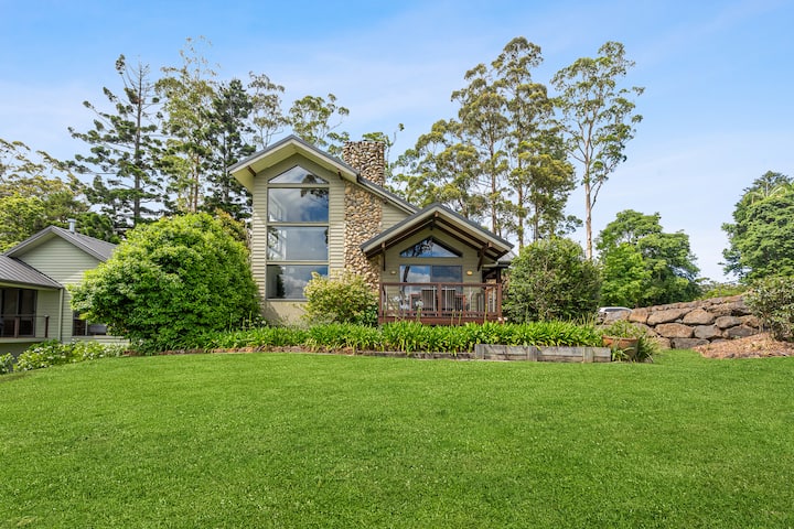 Edges Lodges By St Bernard's Hotel - Tamborine Mountain