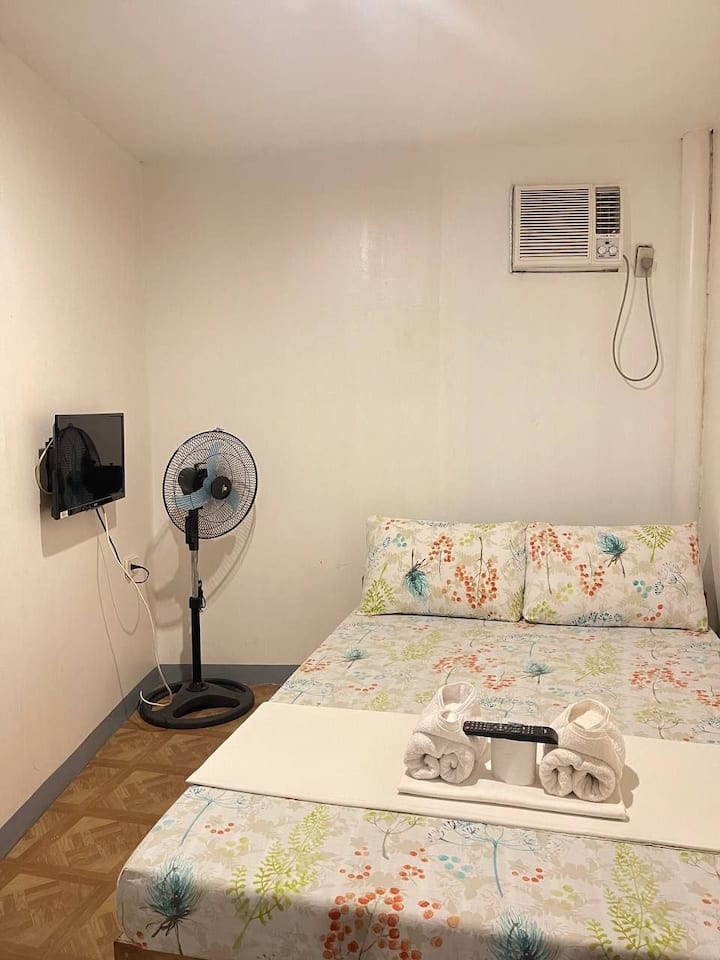 Standard Double Room With Private Bathroom - Coron