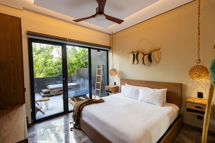 "Blue Dream" • Hot Tub & Free Bikes By Jaguar Park - Paradise Beach