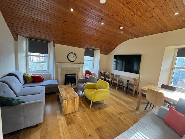 Hillside Residence - 10 Guests 7 Beds 15' Centre - Edinburgh