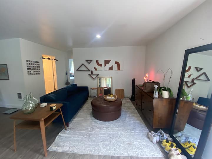 World Cup Housing! - Bainbridge Island, WA