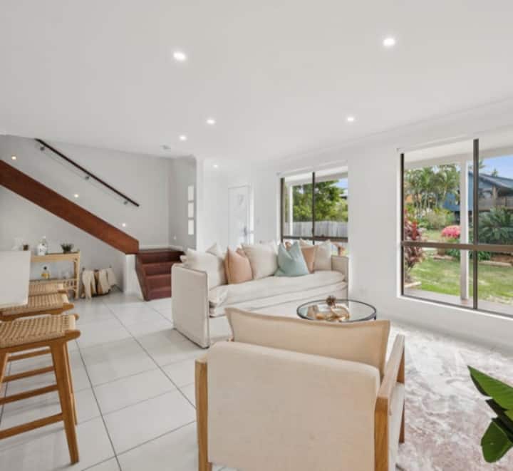 Sea Haven At Sandy Beach Steps To The Beach - Coffs Harbour