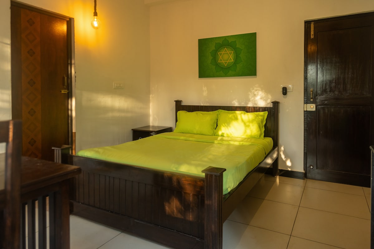 Anahata Room - Heart at the Eden of Zen - Guest houses for Rent in ...