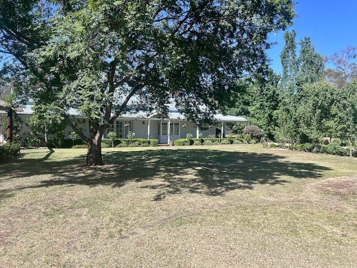 Rural Escape - Temora Aviation Museum, Temora