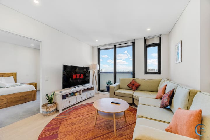 Gladesville Executive | 1br Luxury Apartment - Burwood