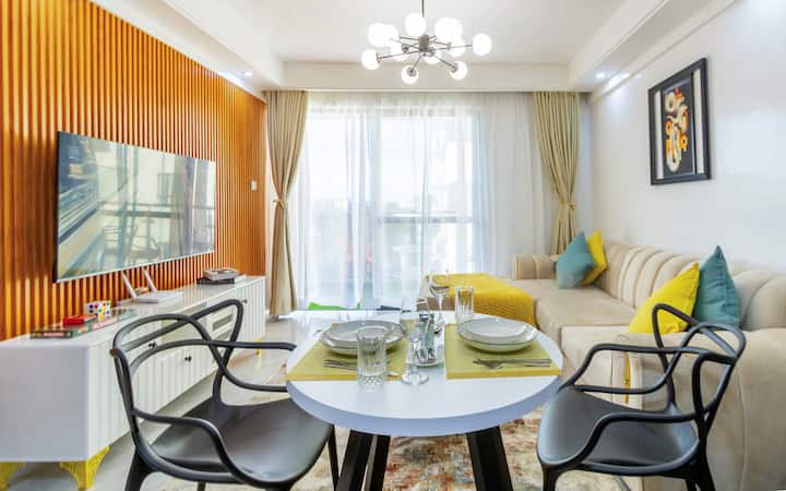 Lavish 1br | City Views | Pool | Gym - Nairobi