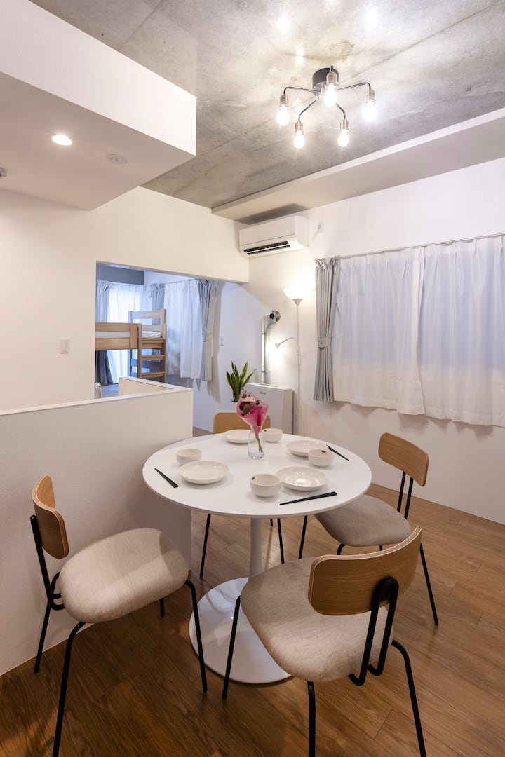 札幌駅,北大,高速道路まで10分の好立地・バスタブ付・元町駅徒歩3分・部屋は1階・連泊割引・最大4名 - Sapporo