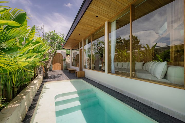 Designer 1br Pool Villa Retreat In Uluwatu - Australia