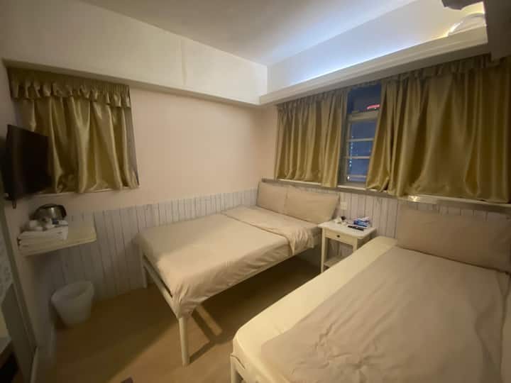 尖沙咀地铁口三人房  机场巴士A21  维多利亚  星光大道  海港城 - Hong Kong