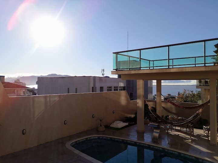 Casa 3andares Com Vista Para Mar, Piscina, Terraço - Palhoça