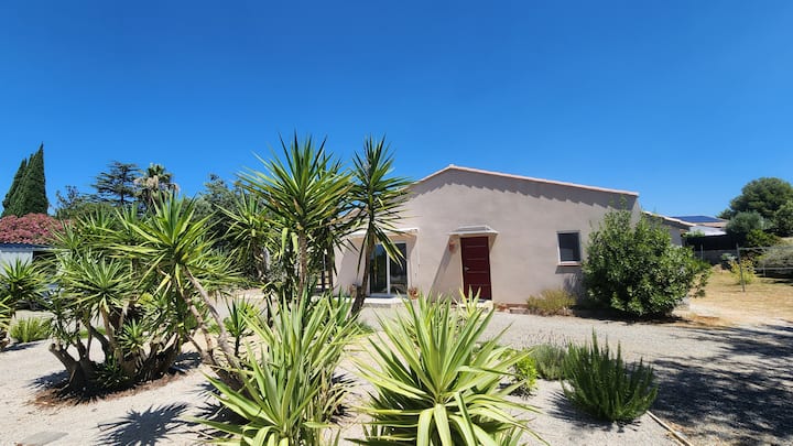 Entre Vignes Et Mer
Gîte Climatisé Avec Jardin - Pézenas