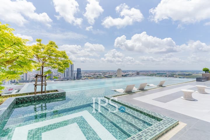Modern Loft • Rooftop Pool & Gym - Phnom Penh