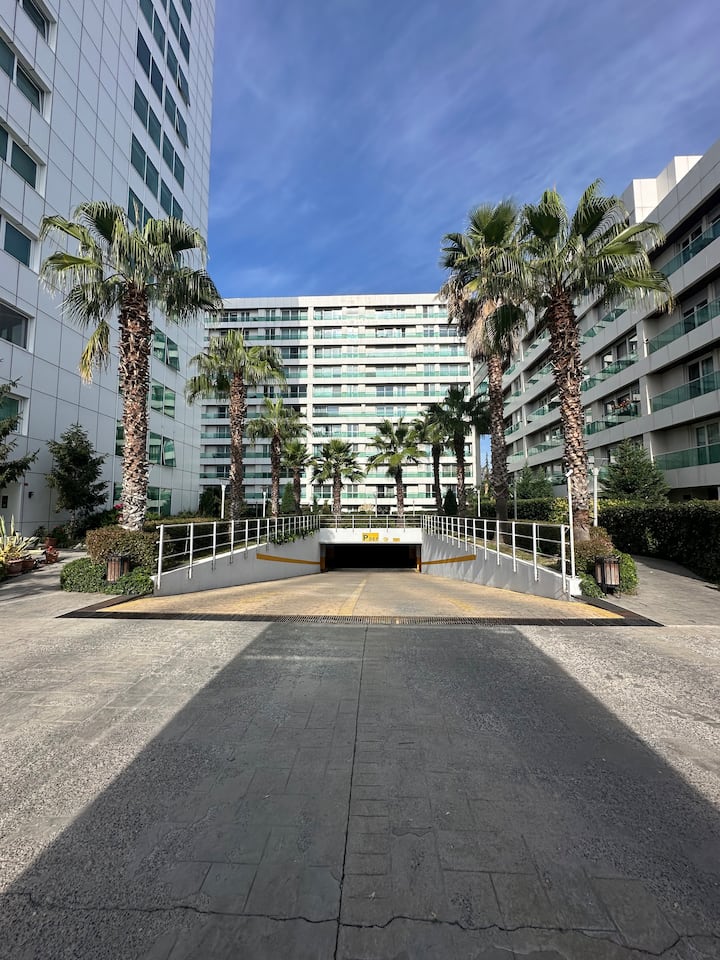 Gorgeous View From Beautiful Residence Next2 Metro - Istanbul