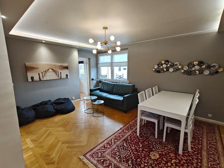 Chill Apartment 4 Massage Chairs Parking Included - Malmö