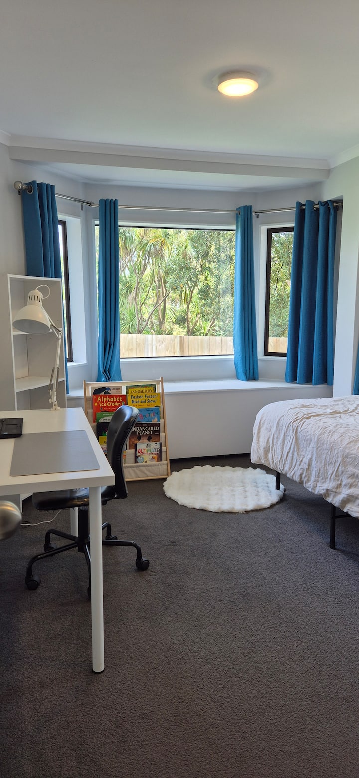 Urban Forest Retreat - Waiheke Island