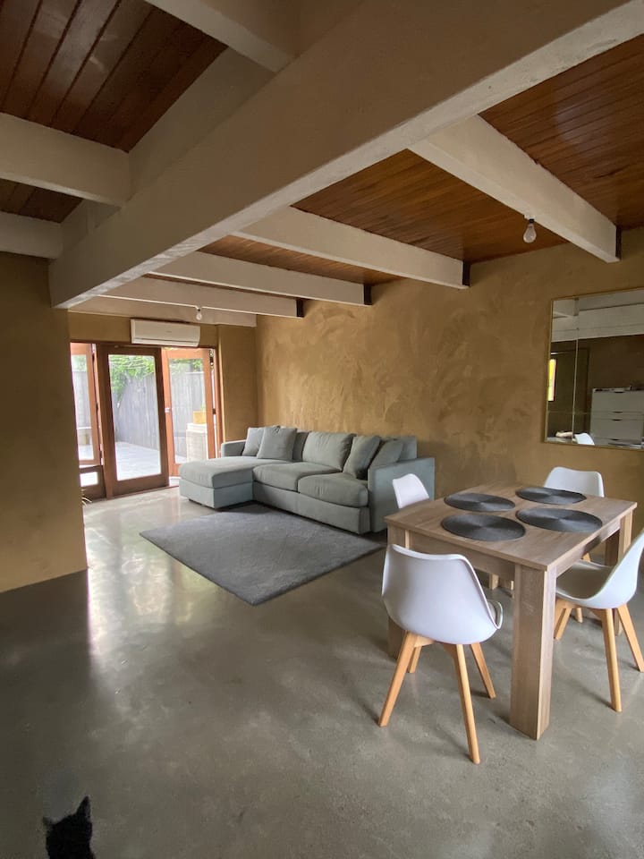 Mud House - Palmerston North