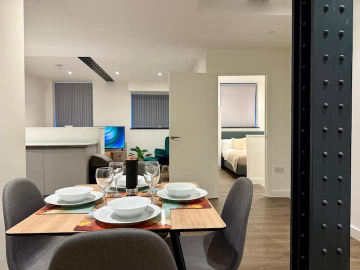 Converted Mill In Heart Of Manc - Manchester