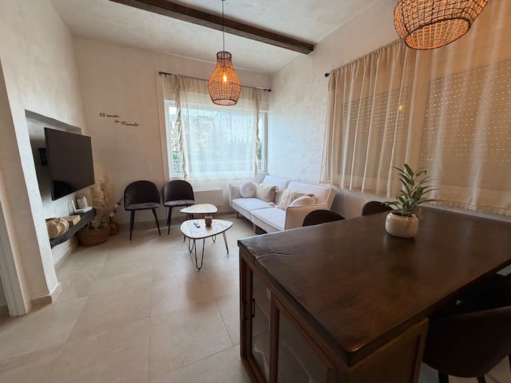 O Descanso Do Pelegrin - Sarria