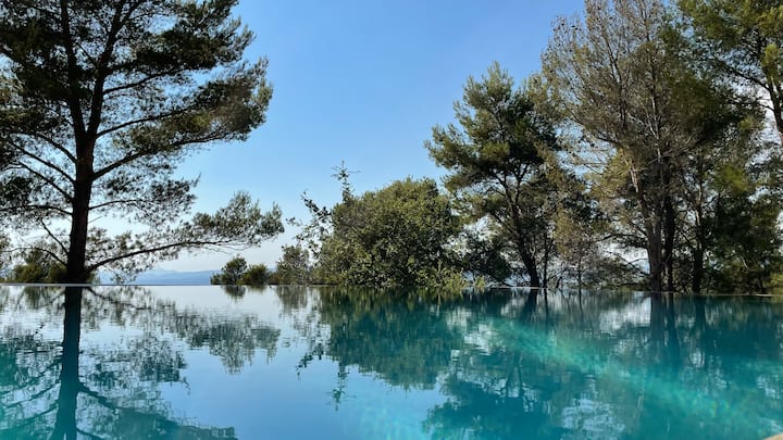 South France Villa With Breathtaking Infinity Pool - Sanary-sur-Mer