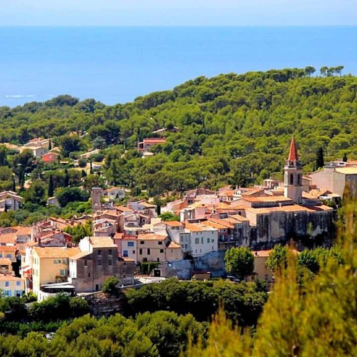 South France Villa With Breathtaking Infinity Pool - Bandol