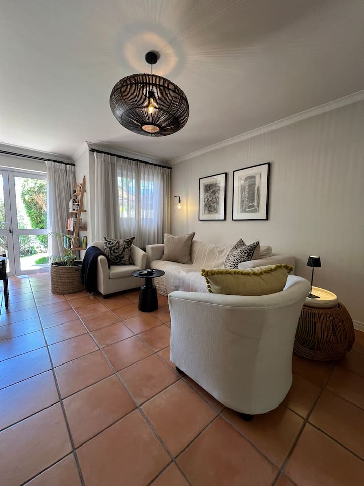 Tranquil Garden Apartment | Foot Of Table Mountain - Kapstadt