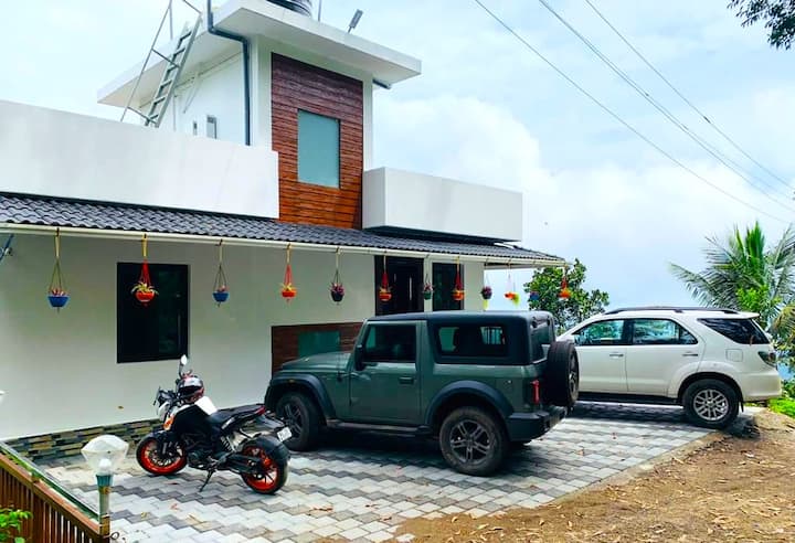 Mistyville | 6 Bedroom Private Villa In Munnar - Munnar