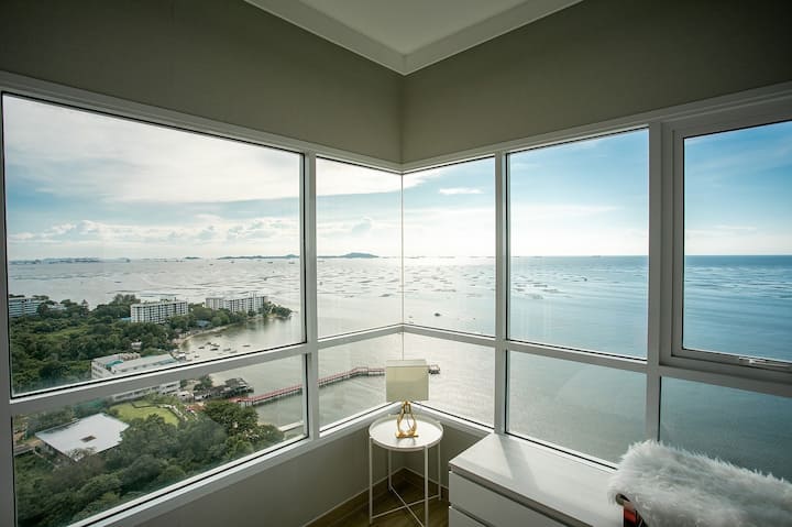 2 Bedroom Seaview - Si Racha