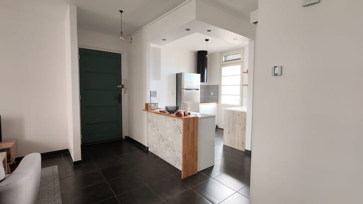 Cosy Vénus - T3 - Balcon & Stationnement Gratuit - Pau